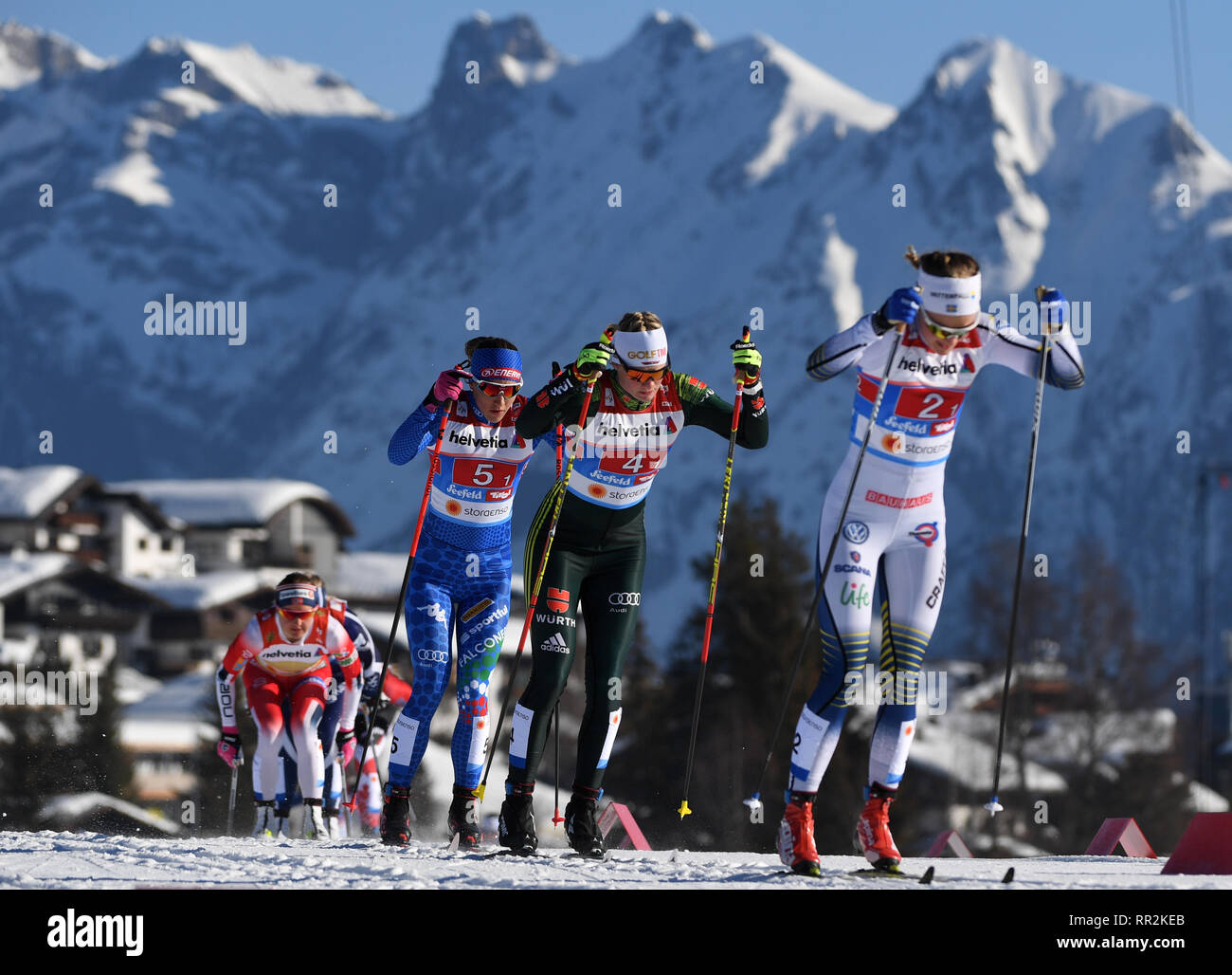 Victoria track classic hi-res stock photography and images - Alamy