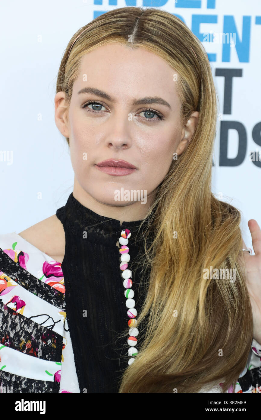 SANTA MONICA, LOS ANGELES, CA, USA - FEBRUARY 23: Actress Riley Keough ...