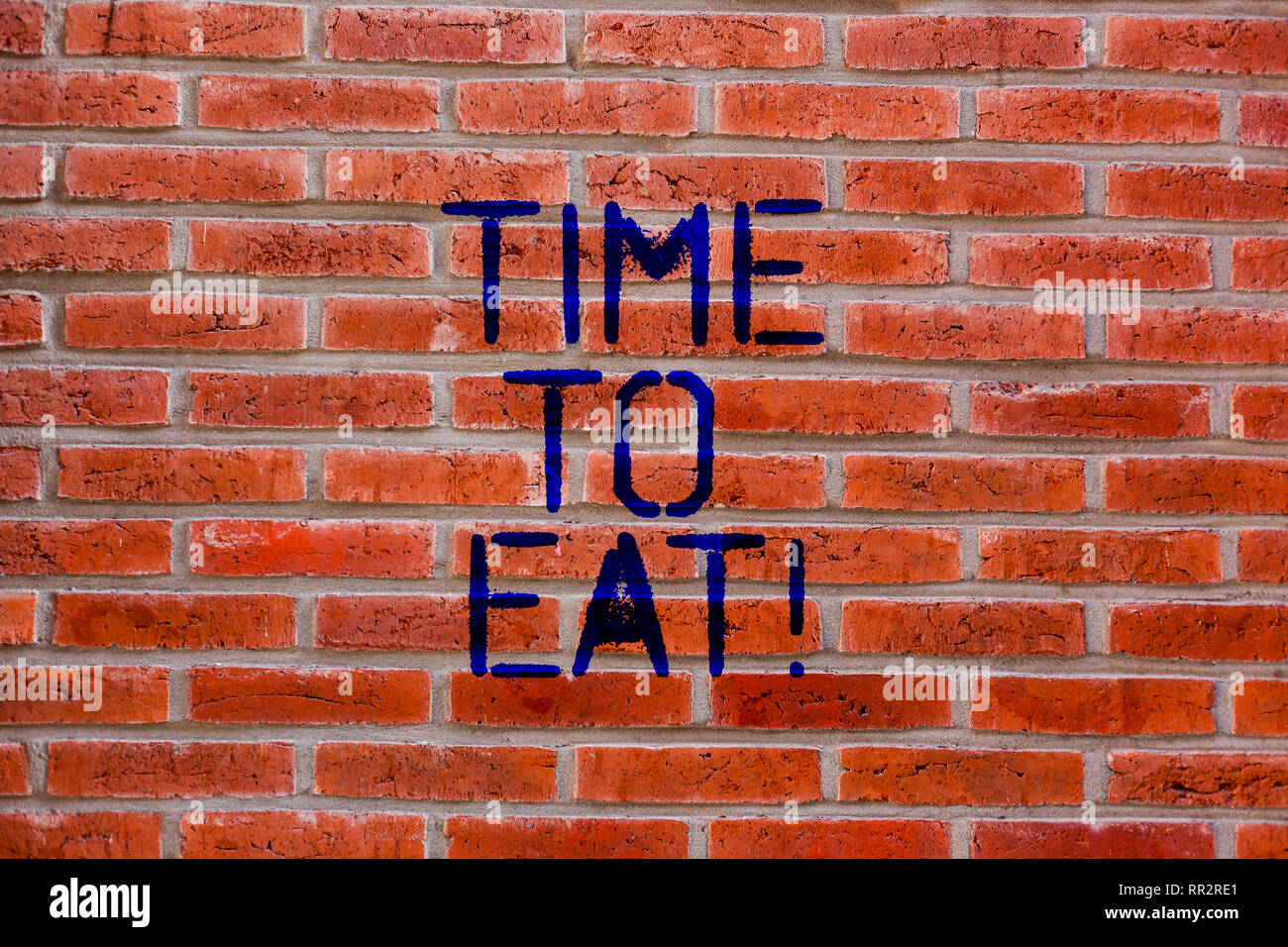 Text sign showing Time To Eat. Conceptual photo Right moment to enjoy a ...