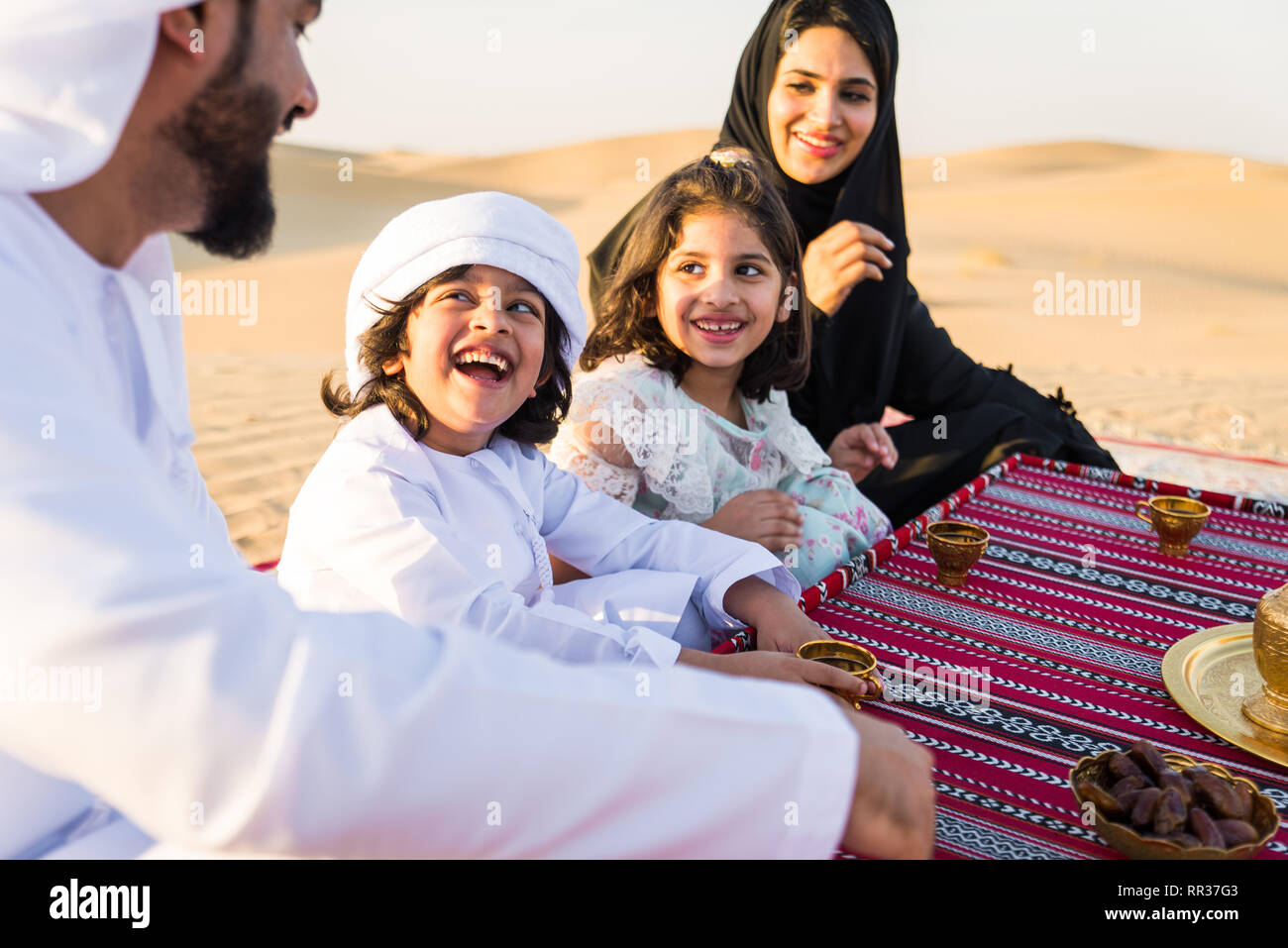 Arabian children hi-res stock photography and images - Alamy