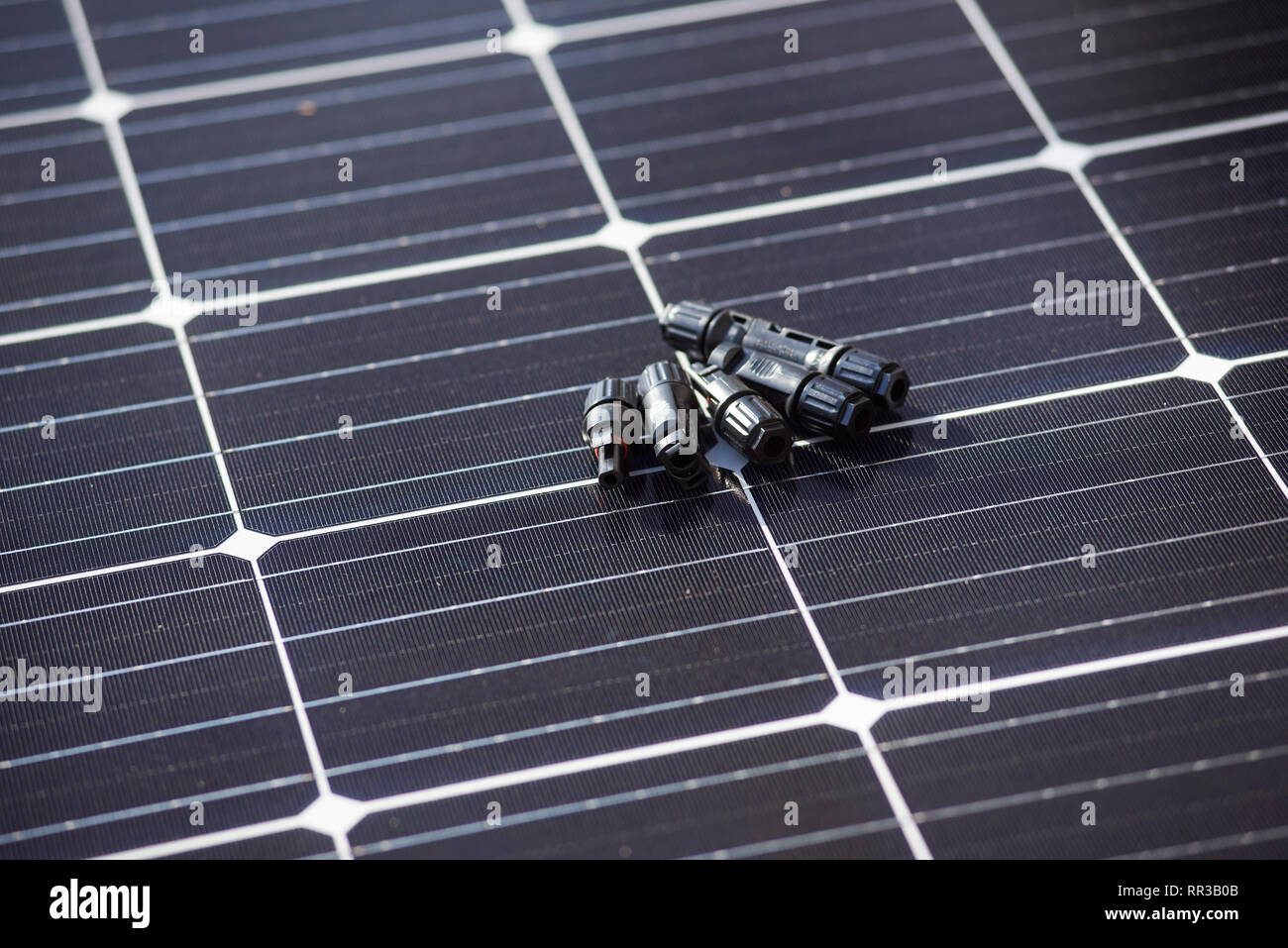 Electric cabels hi-res stock photography and images - Alamy