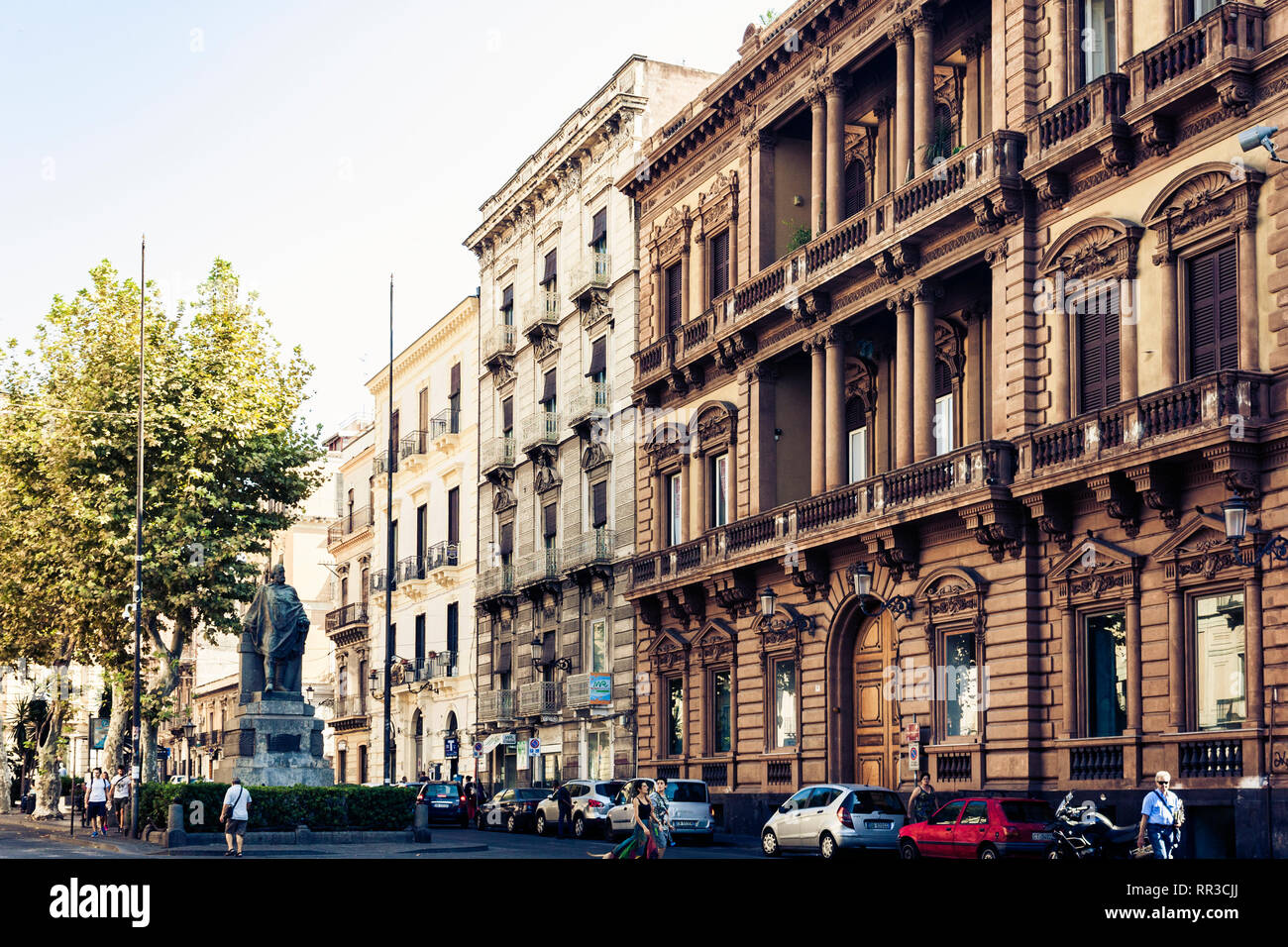 Catania, Sicily – august 14, 2018: people walk on historical street of ...