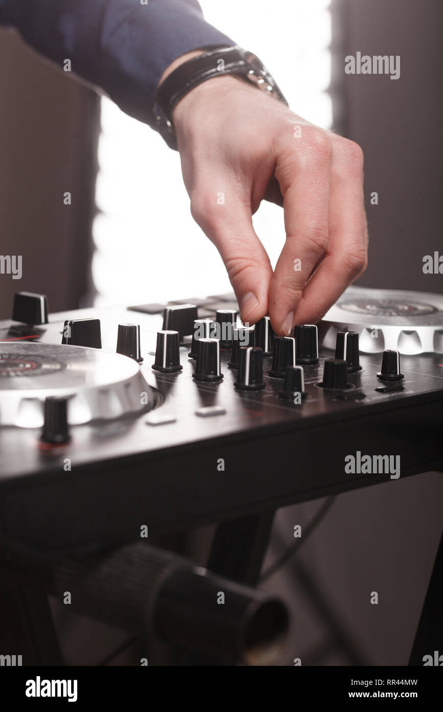 Mixer Pult High Resolution Stock Photography and Images - Alamy