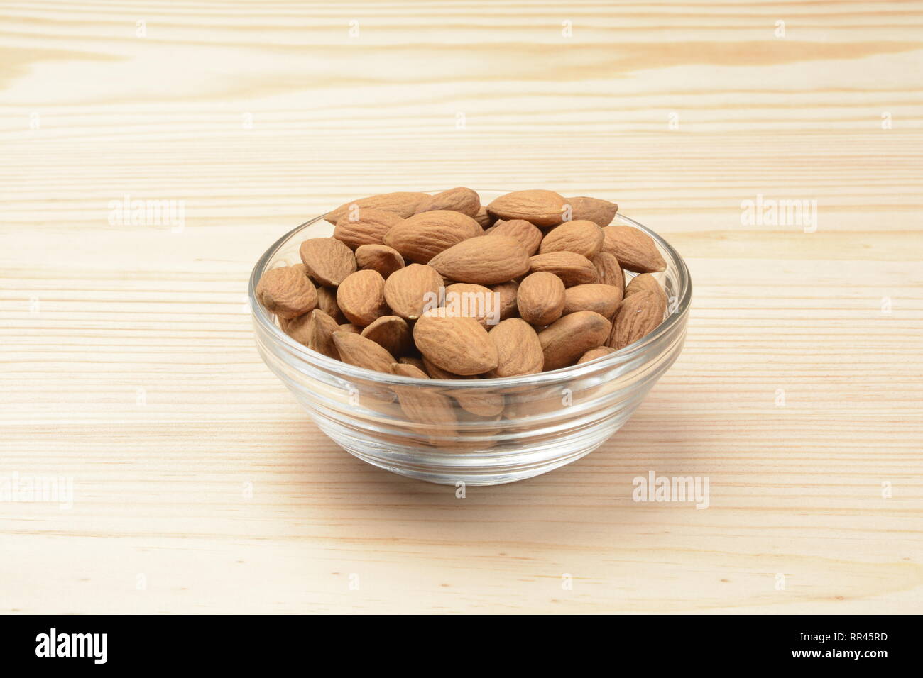 Crystal almonds hi-res stock photography and images - Alamy