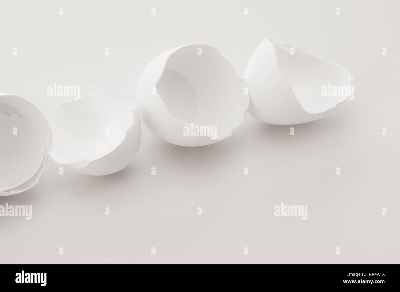 white empty broken egg shells Stock Photo - Alamy