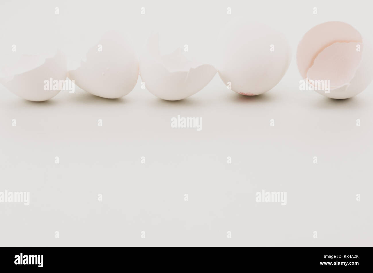 white empty broken egg shells Stock Photo - Alamy