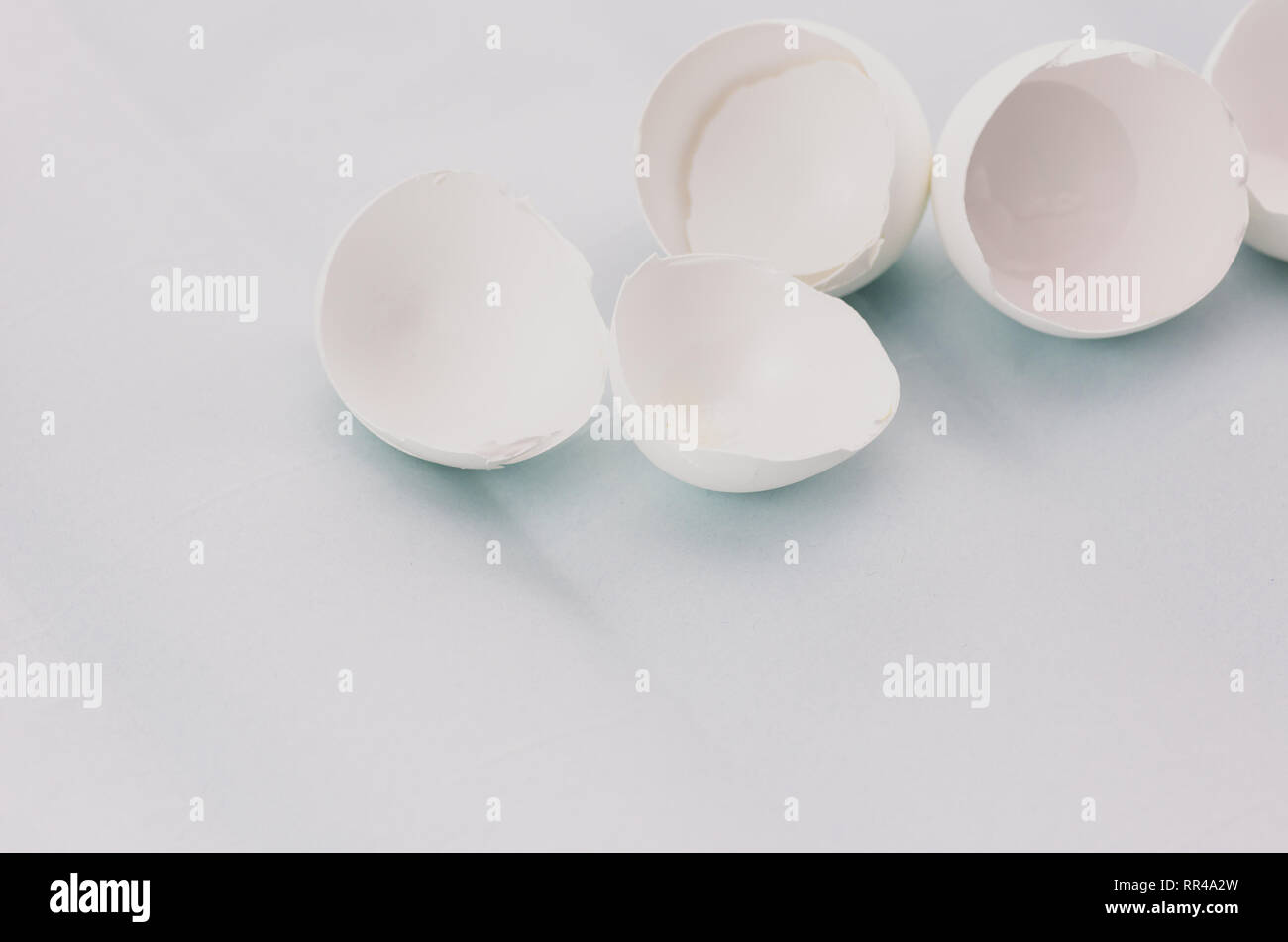 white empty broken egg shells Stock Photo - Alamy