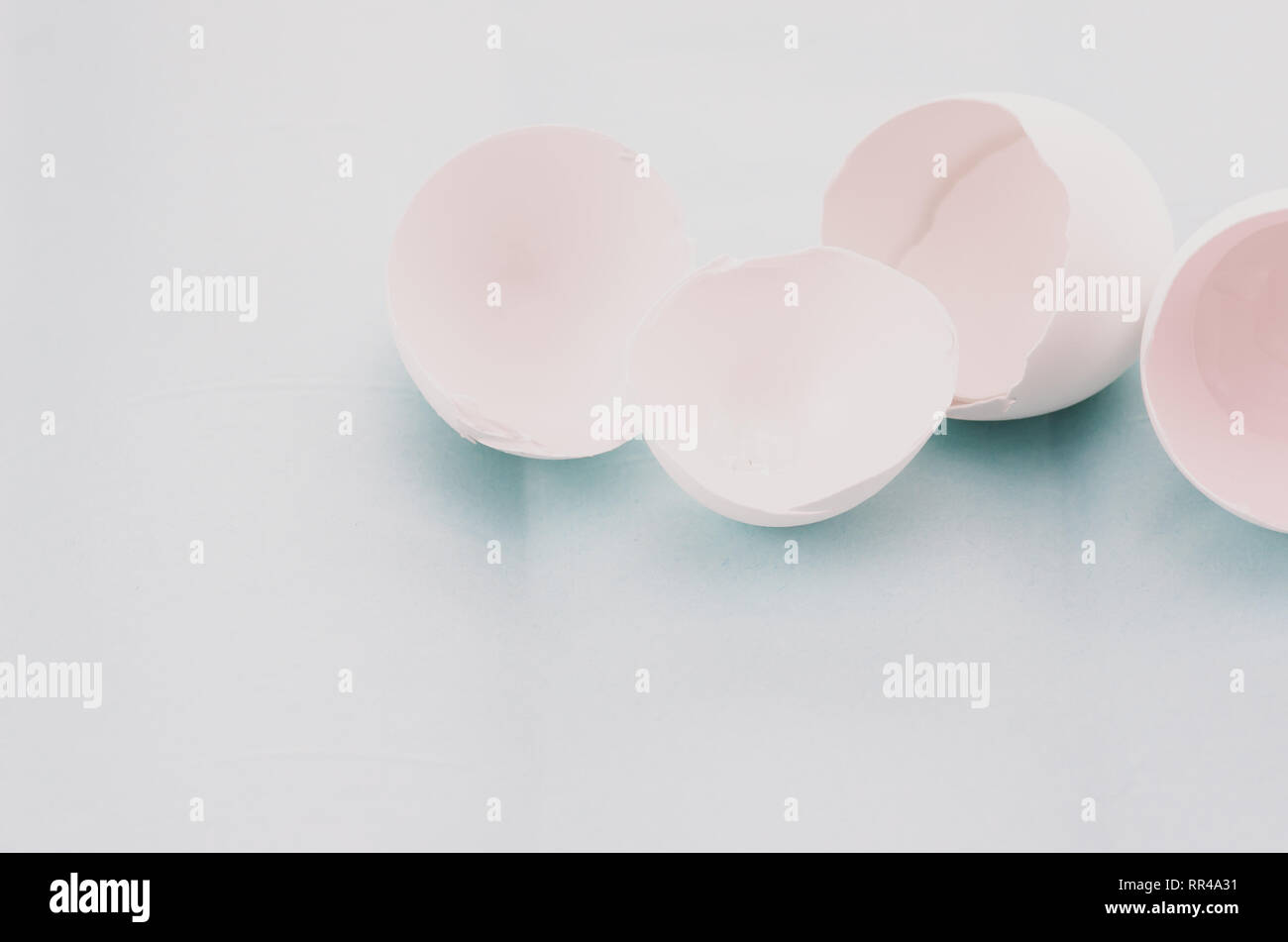 white empty broken egg shells Stock Photo - Alamy