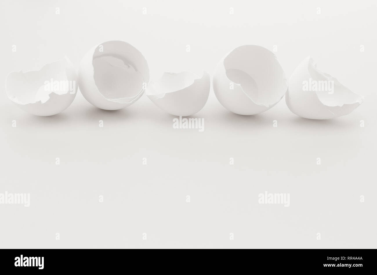 white empty broken egg shells Stock Photo - Alamy