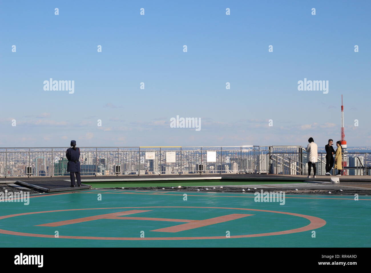 TOKYO, JAPAN - January 3, 2019: Helipad on the top of the 238m Roppongi ...