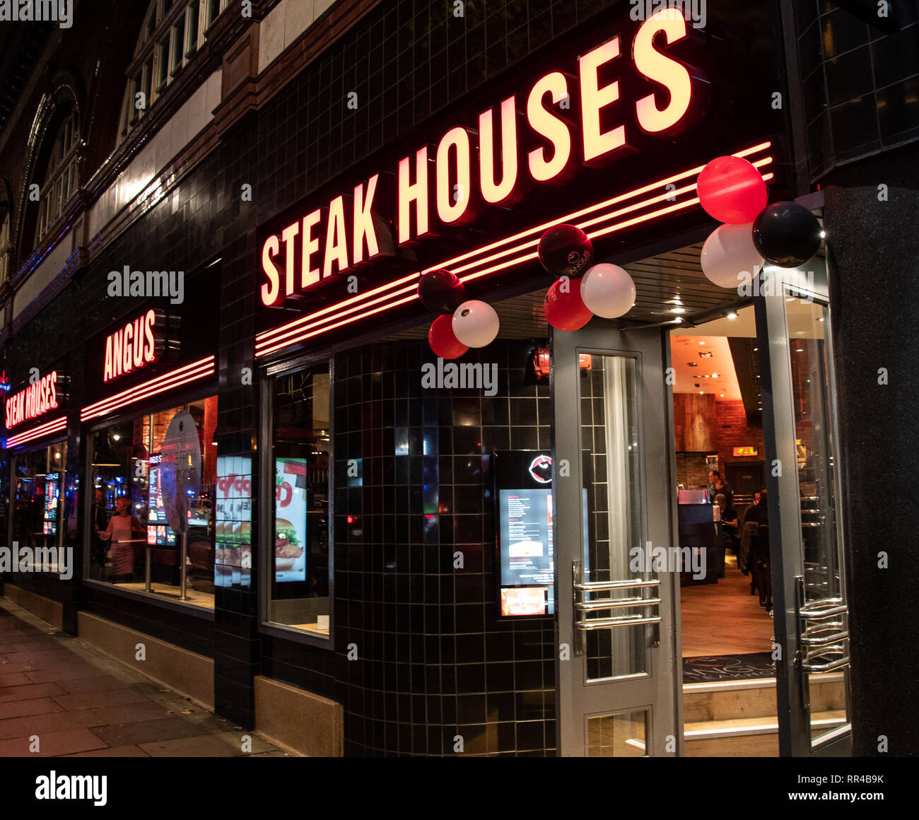 Angus steak house hi-res stock photography and images - Alamy