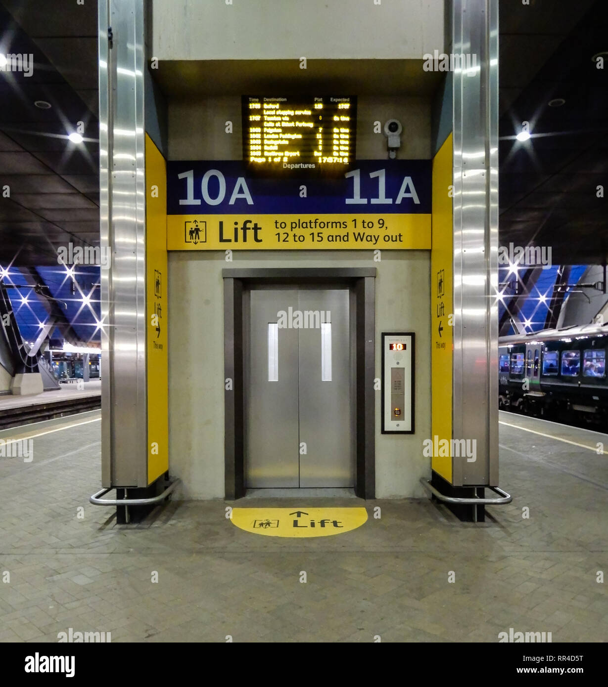 Reading, United Kingdom - December 21 2018: A passenger lift from ...