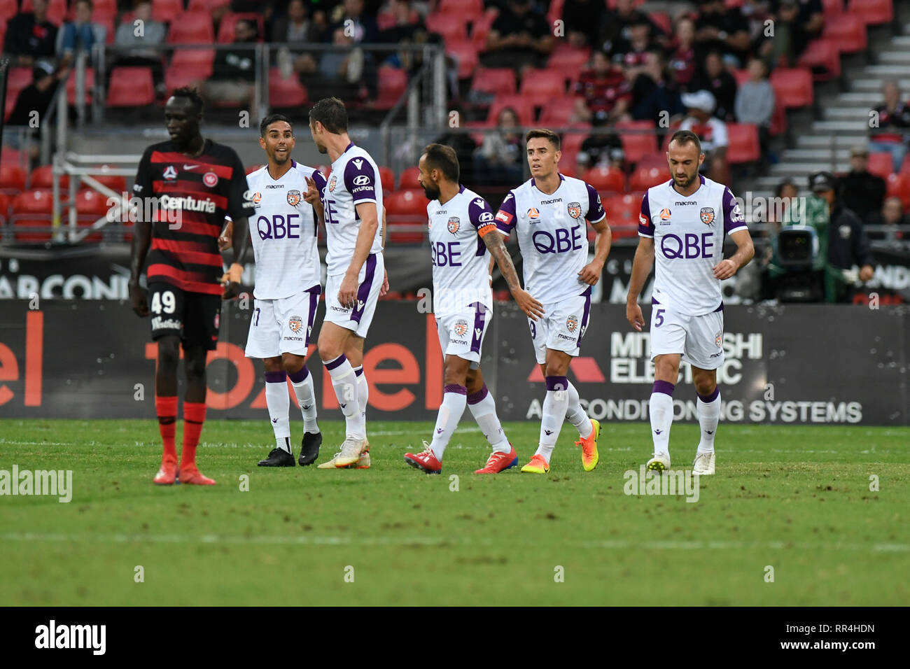 Perth stadium opening hi-res stock photography and images - Alamy