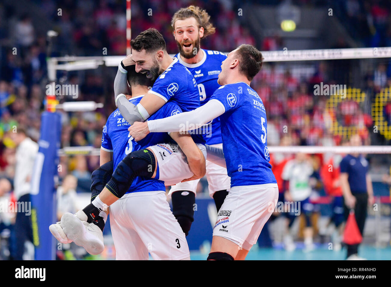 Mannheim, Germany. 24th Feb, 2019. Volleyball, Men: DVV Cup, SVG ...