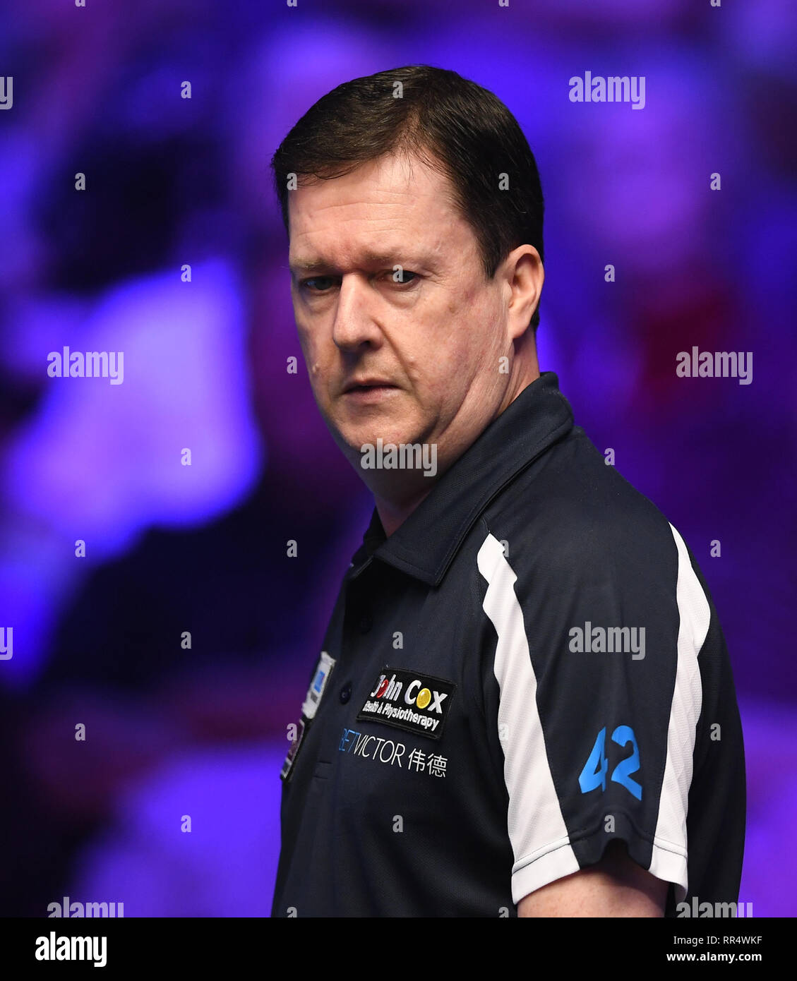 Mike dunn snooker hi-res stock photography and images - Alamy