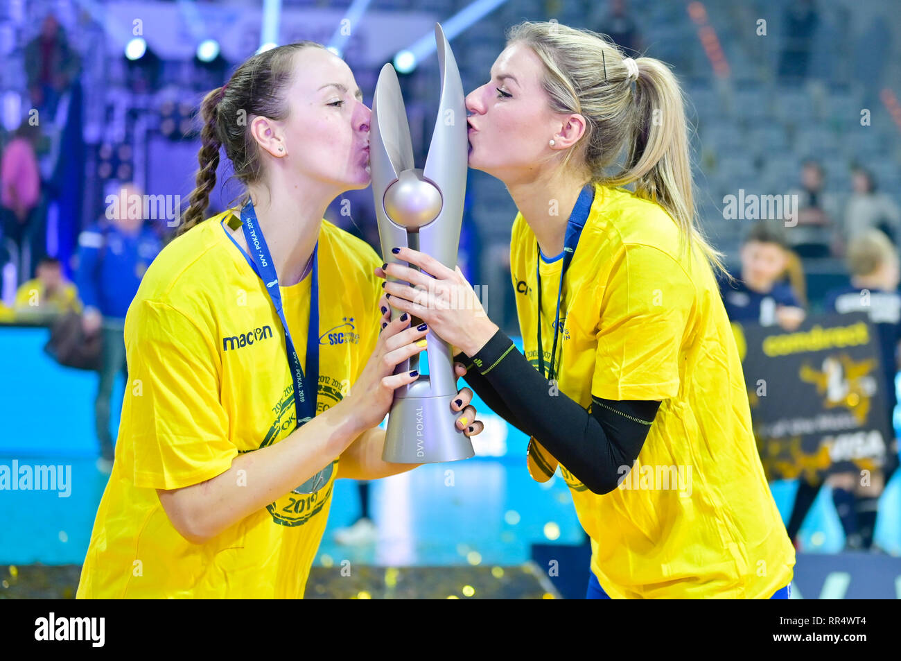 Mannheim, Germany. 24th Feb, 2019. Volleyball, women: DVV Cup, SSC ...