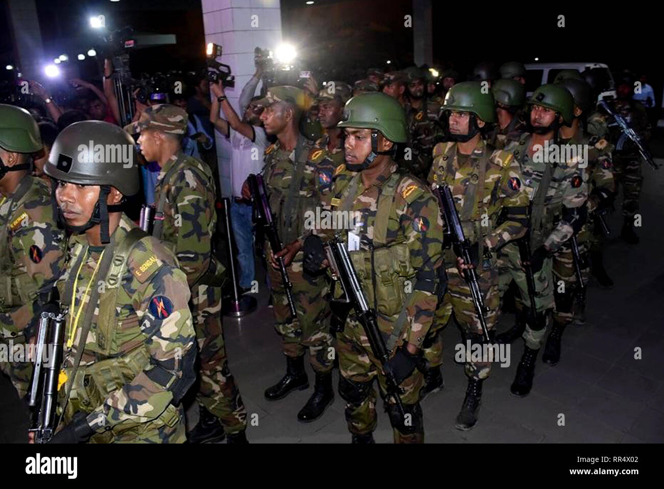 Chattogram, Bangladesh. 24th Feb, 2019. Bangladeshi commandos stand ...