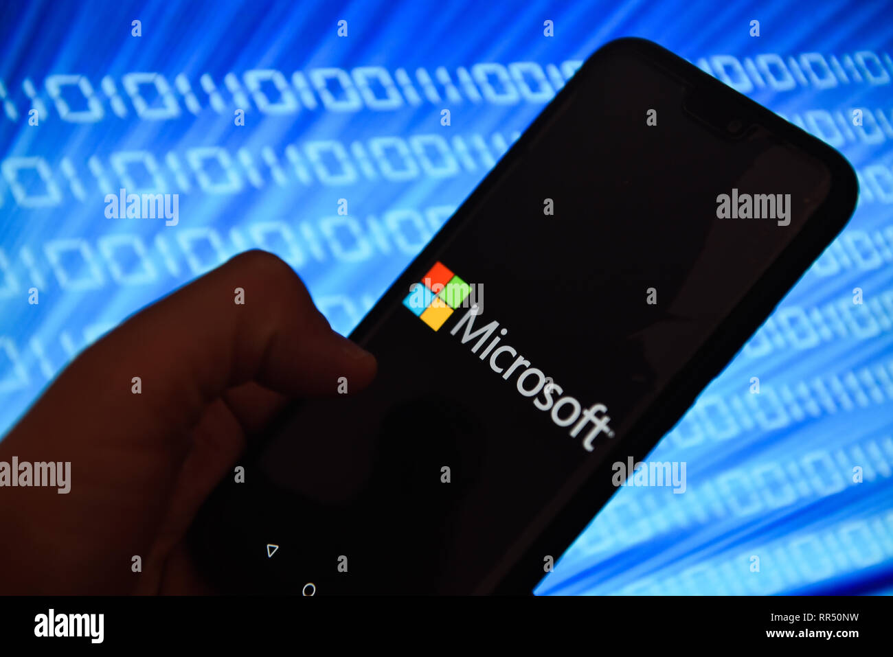 Microsoft News Mobile Phone High Resolution Stock Photography and ...