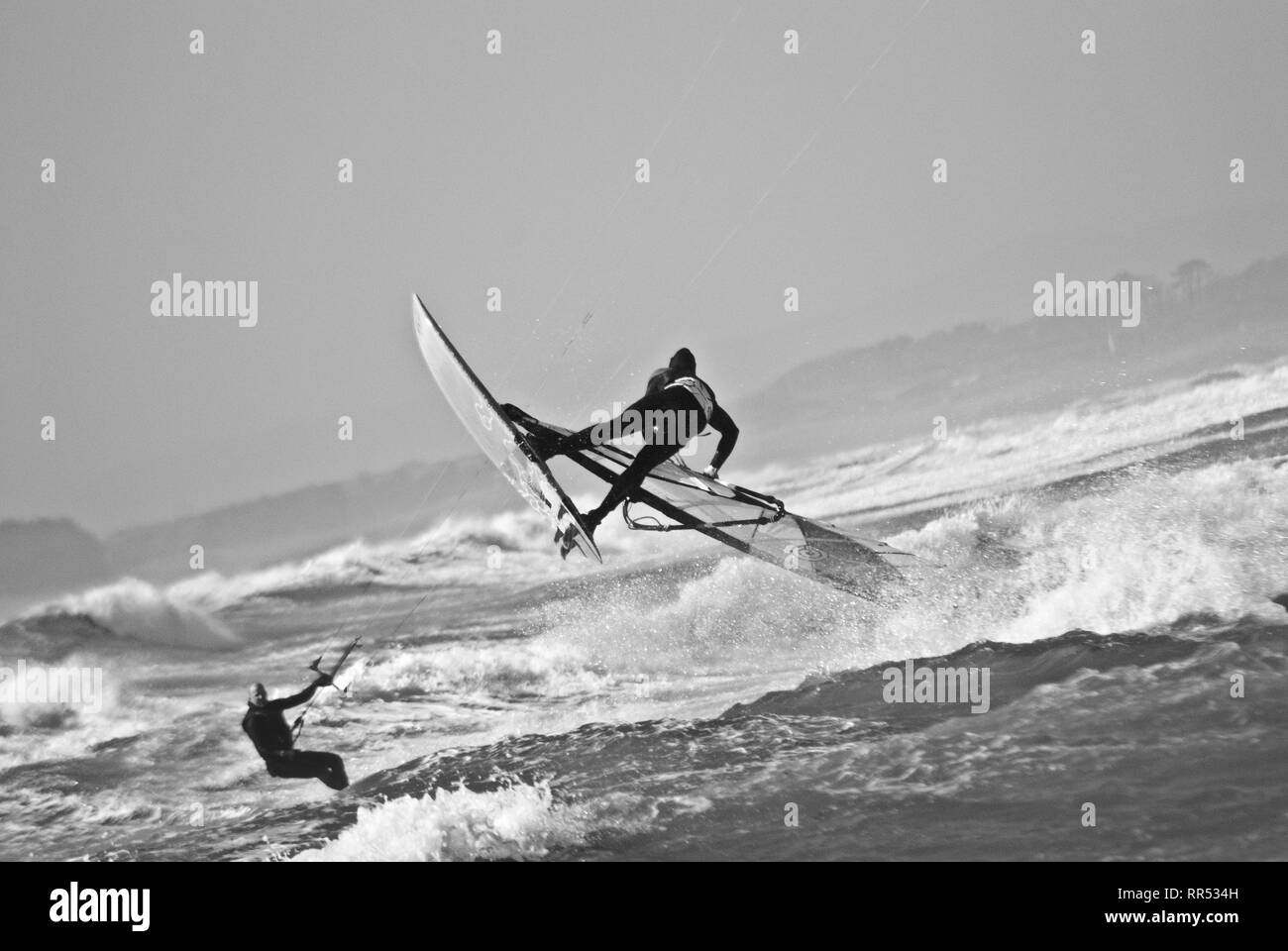 Kite surf airborne Black and White Stock Photos & Images - Alamy