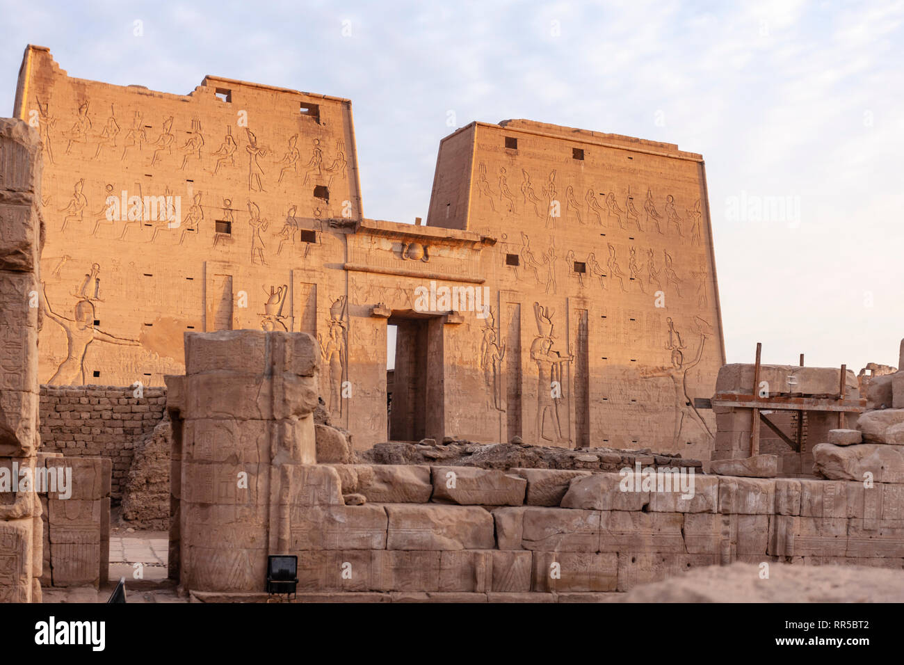 The temple of Edfu Stock Photo - Alamy