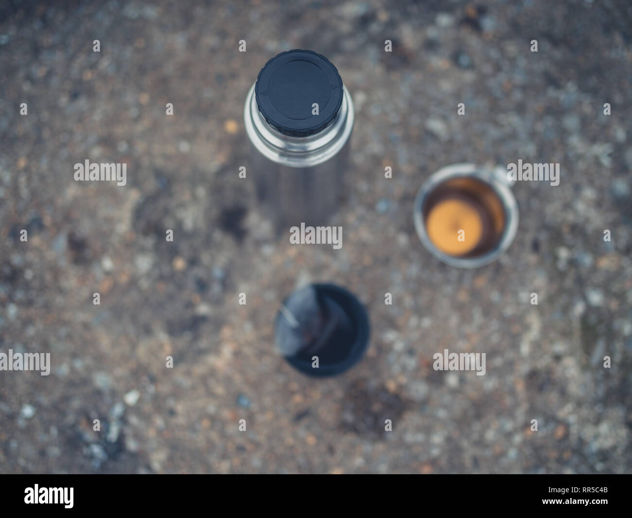 Flask and cups hi-res stock photography and images - Alamy