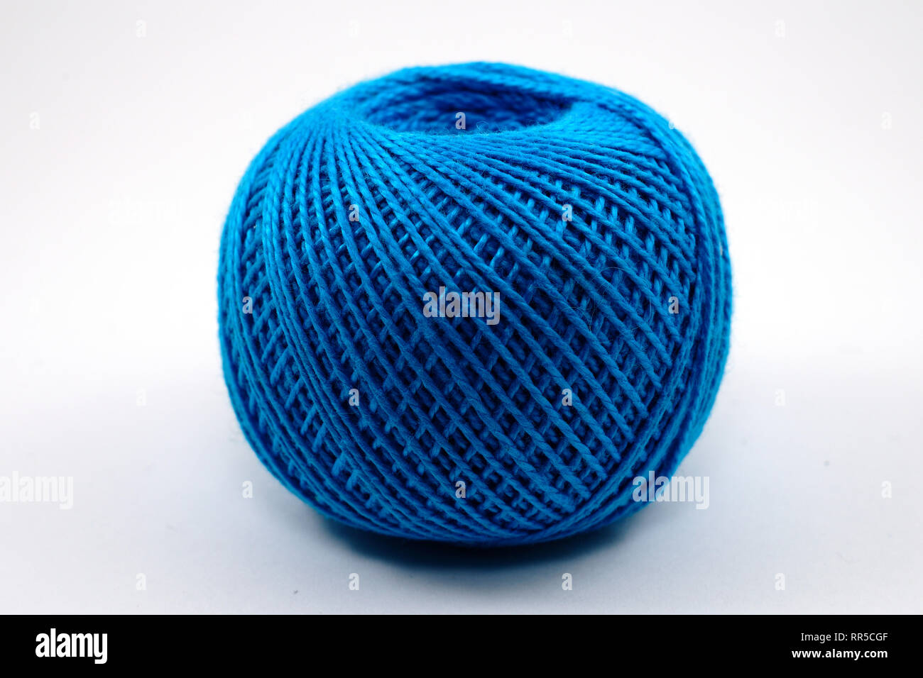 Blue wool yarn hi-res stock photography and images - Alamy