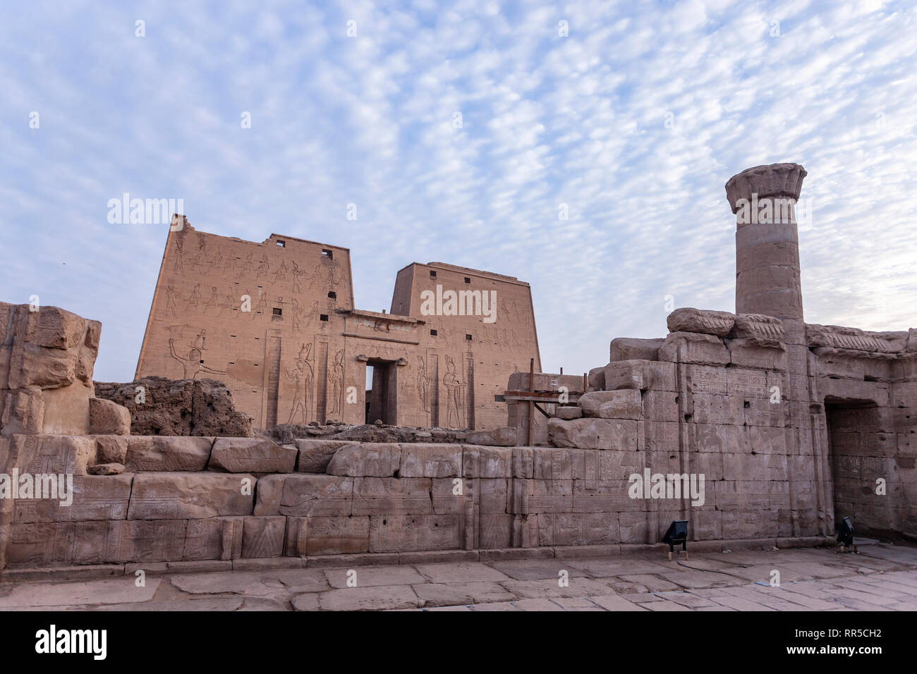 The temple of Edfu Stock Photo - Alamy