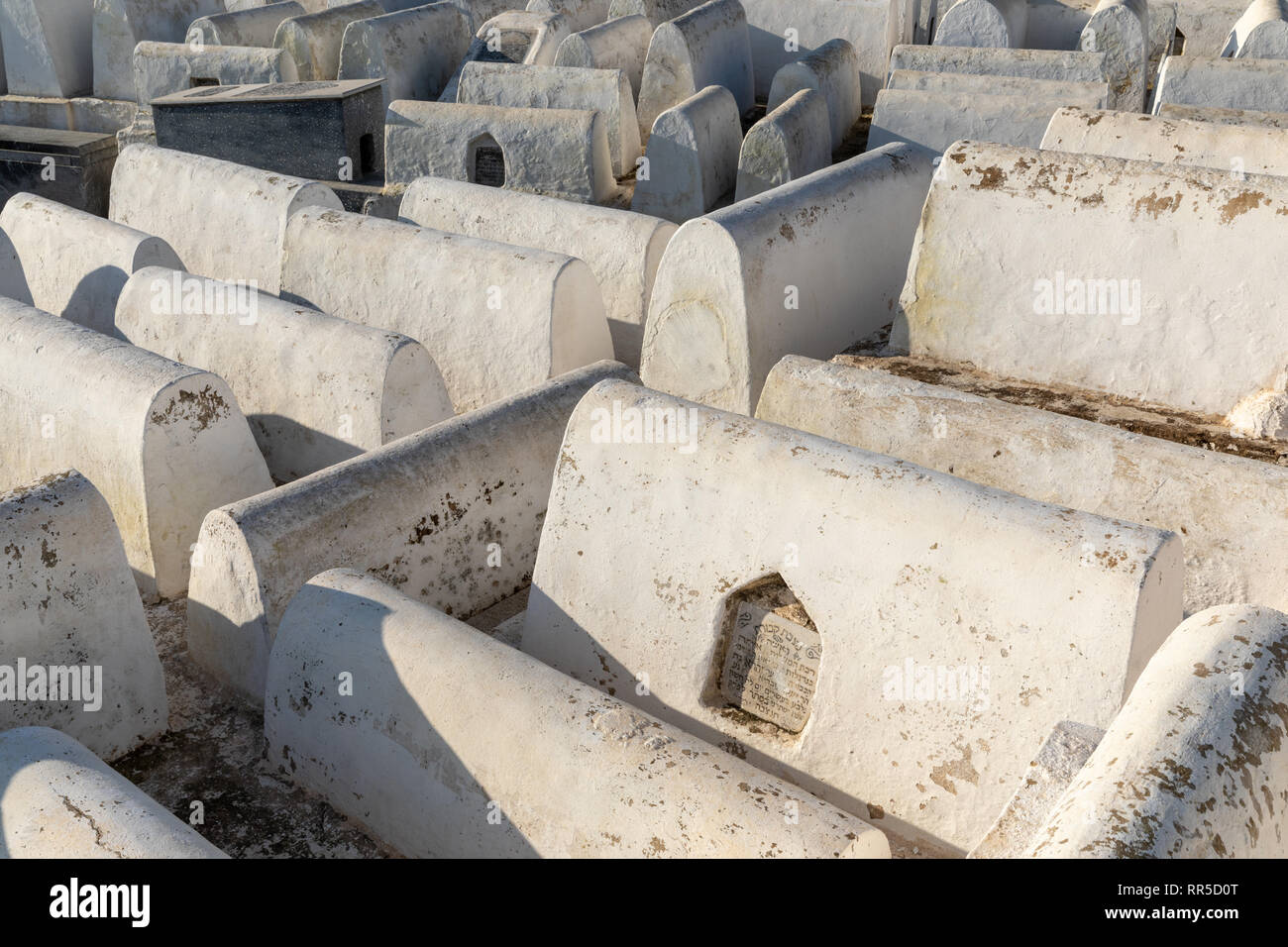 Whitewashed whitewash white wash hi-res stock photography and images ...