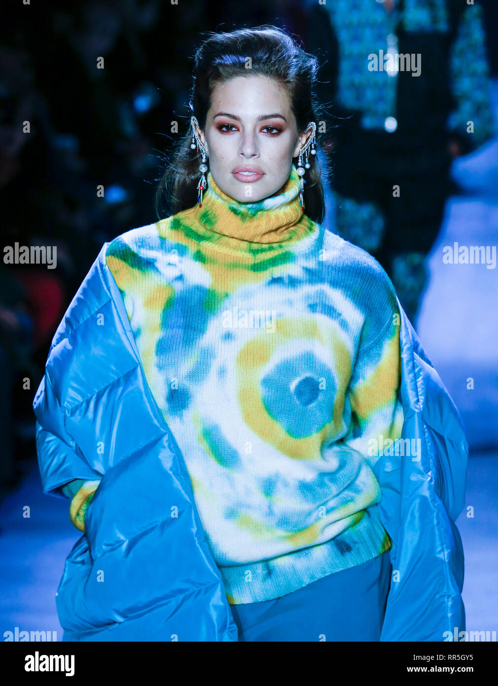 Ashley graham runway hi-res stock photography and images - Alamy