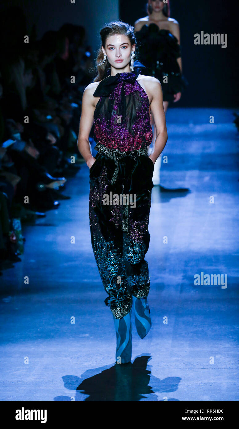 Grace elizabeth model hi-res stock photography and images - Alamy