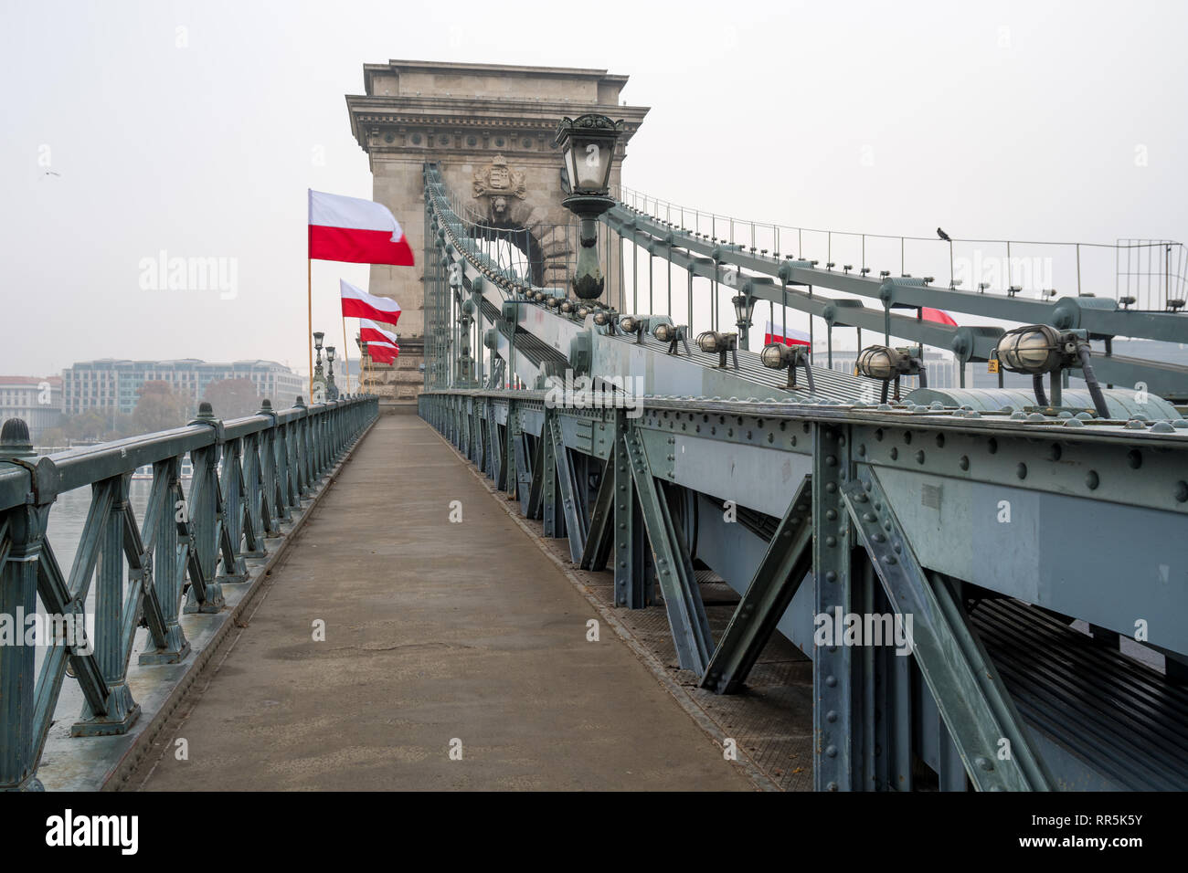 The historical Chain Bridge in Budapest, Hungary, Europe Stock Photo ...