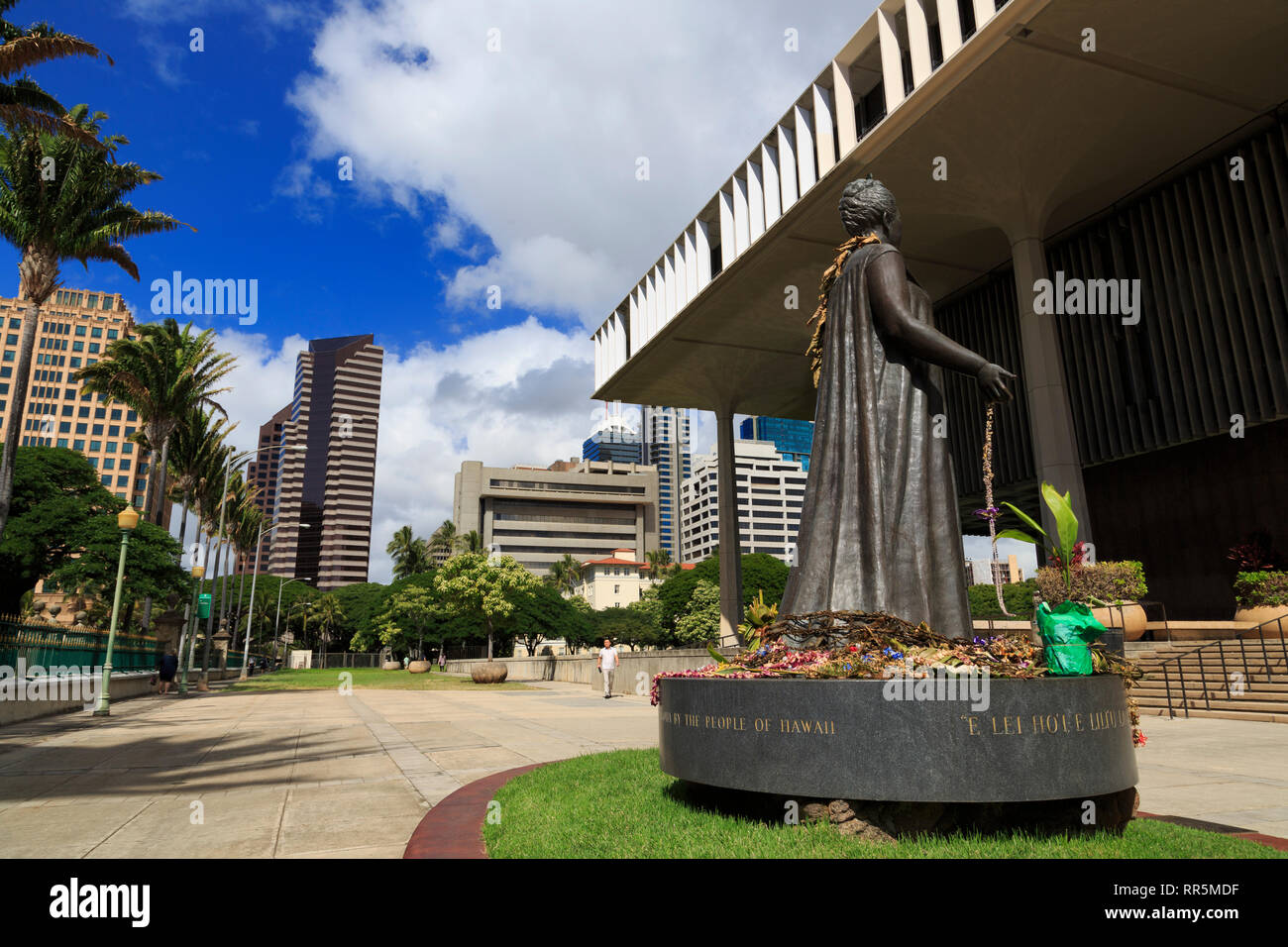 Queen Liliuokalani Statue, State Capitol, Honolulu, Oahu Island, Hawaii ...