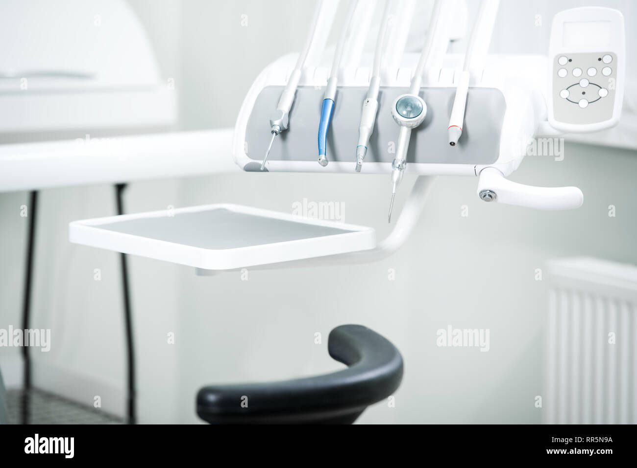 Modern dental clinic hi-res stock photography and images - Alamy