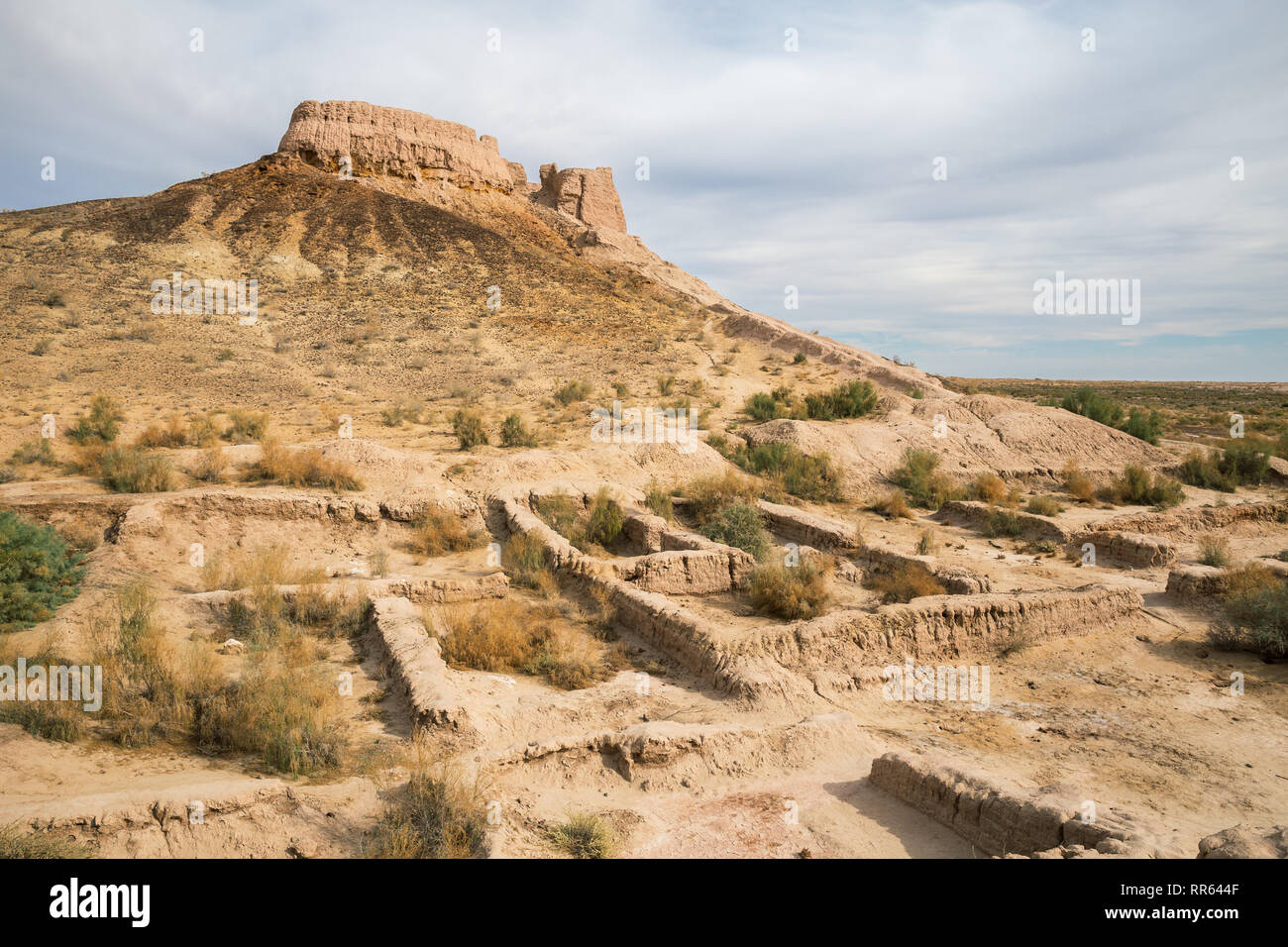 Ruins of ancient Ayaz-Kala Fortress in the Kyzylkum desert ...