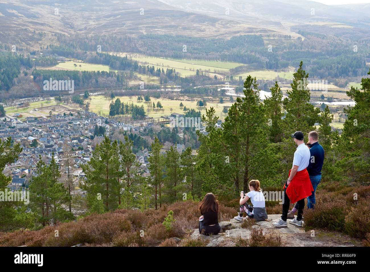 Hill four river landscapes hi-res stock photography and images - Alamy