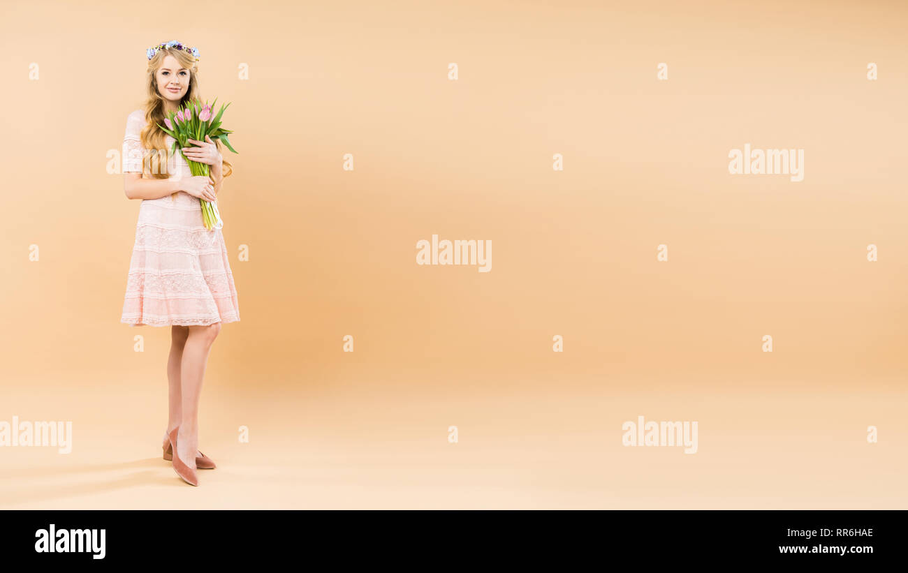 Lacy bouquet hi-res stock photography and images - Alamy