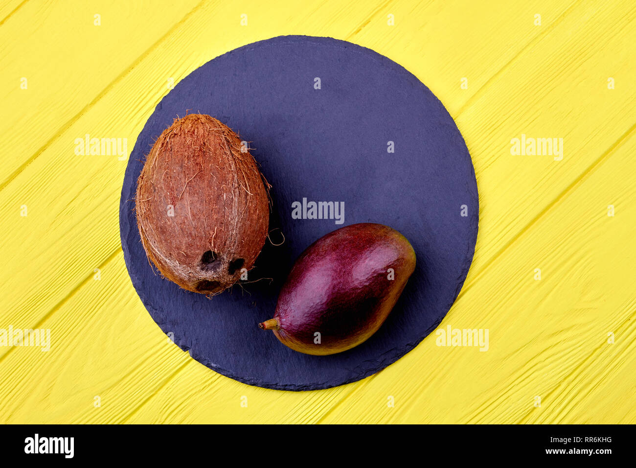 Mango topview hi-res stock photography and images - Alamy