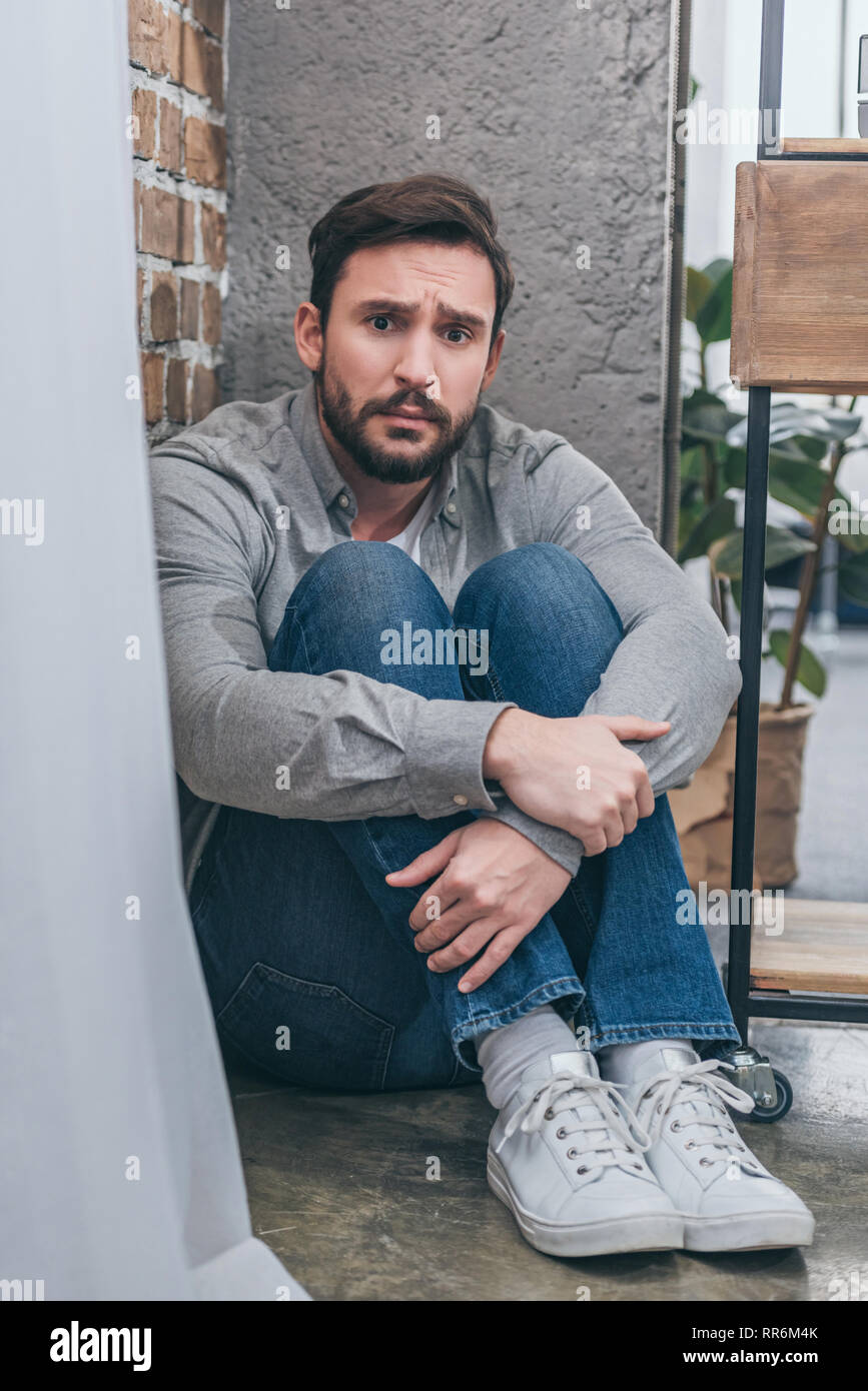 Lonely man room sad hi-res stock photography and images - Alamy