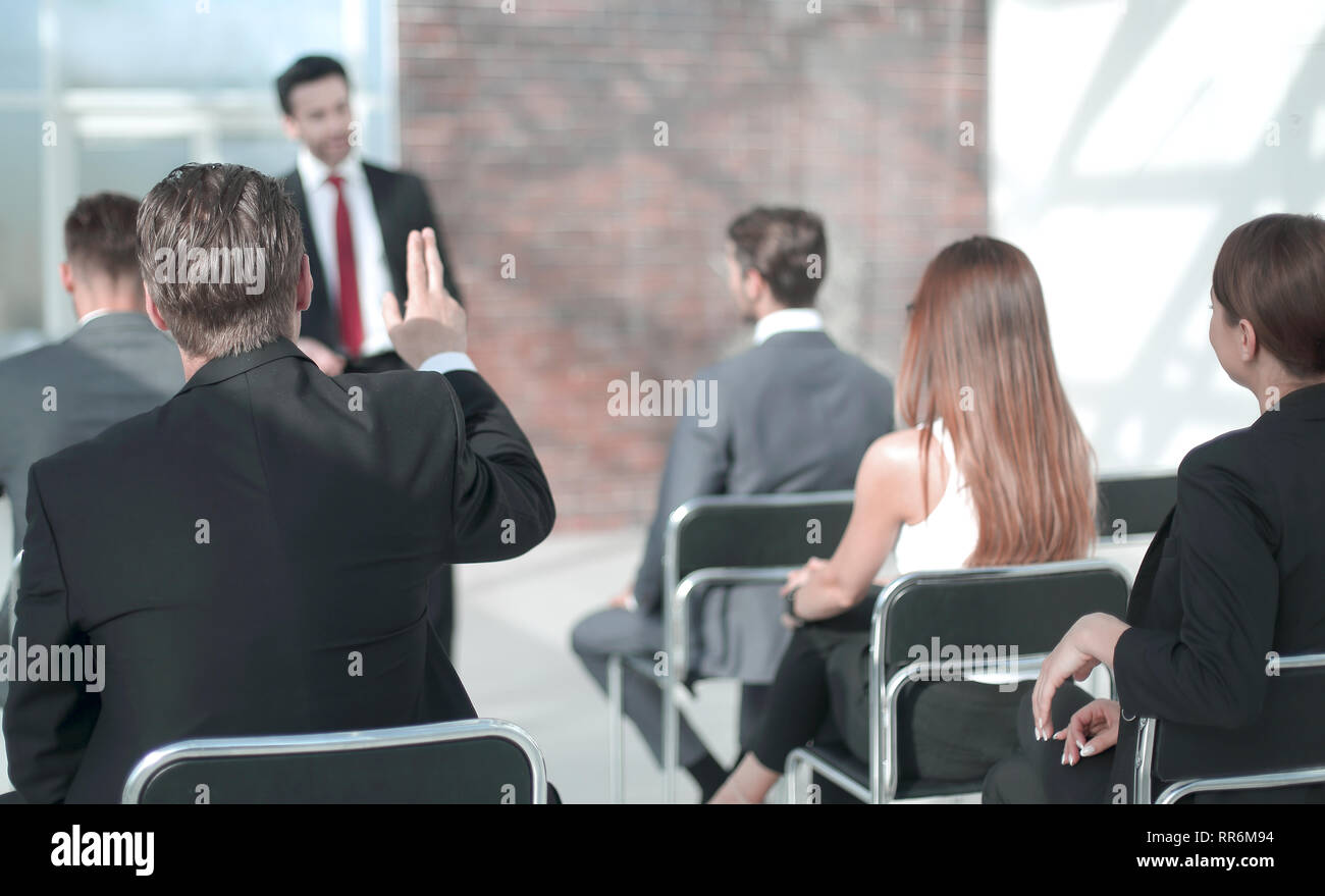 Glass conference room voting hi-res stock photography and images - Alamy