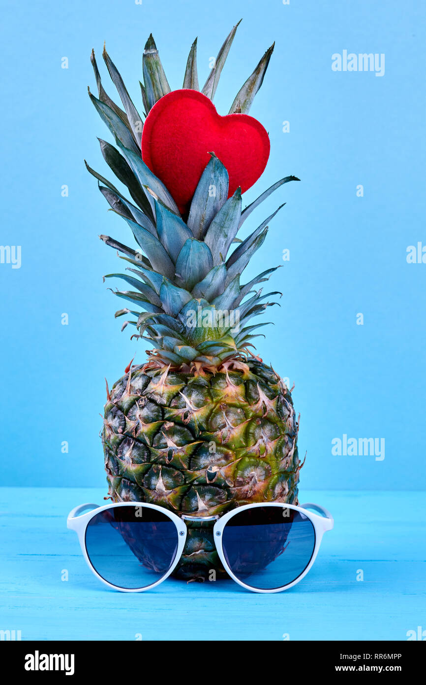 Summer composition from exotic pineapple Stock Photo - Alamy