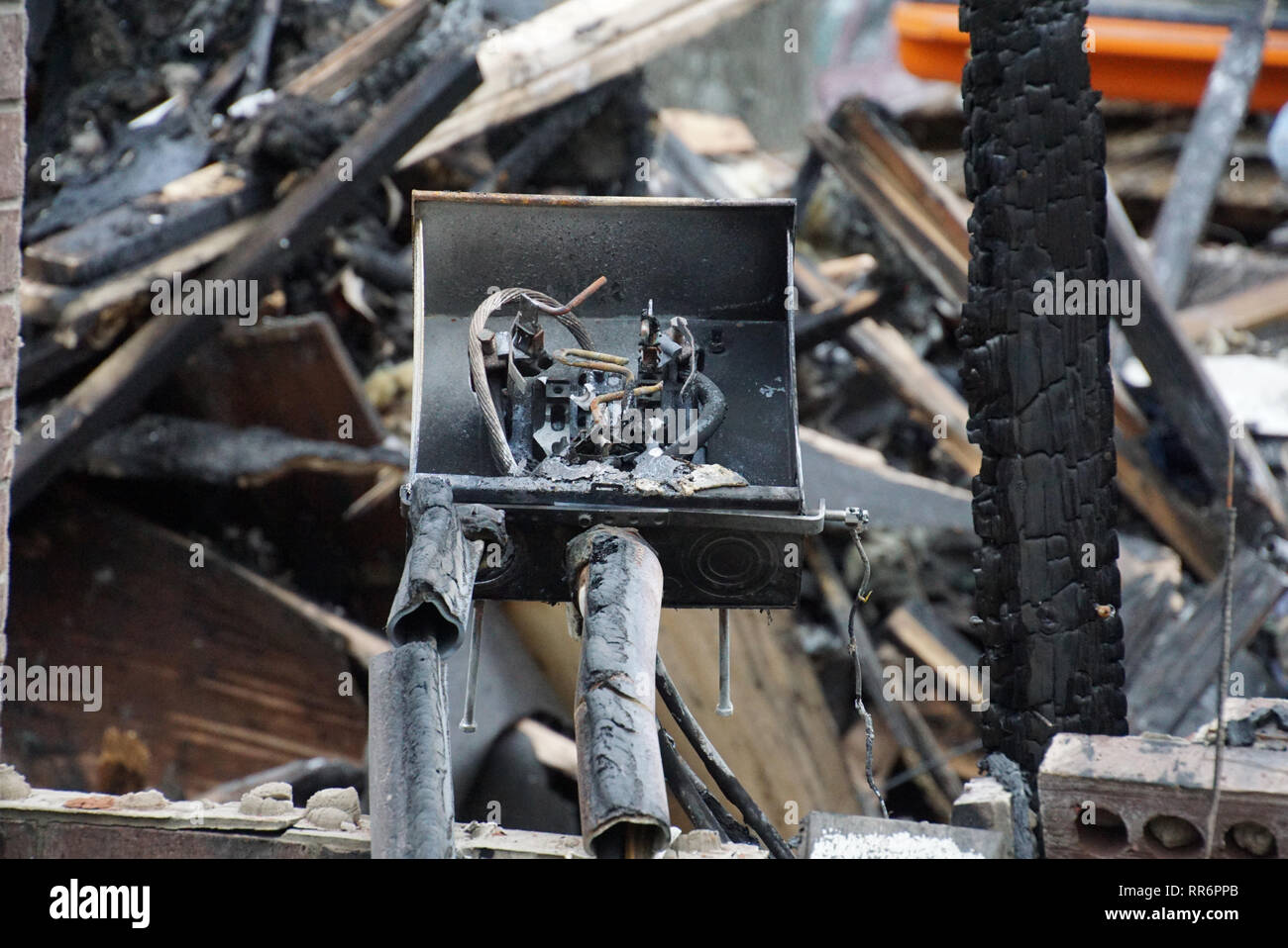 Destruction technology hi-res stock photography and images - Alamy