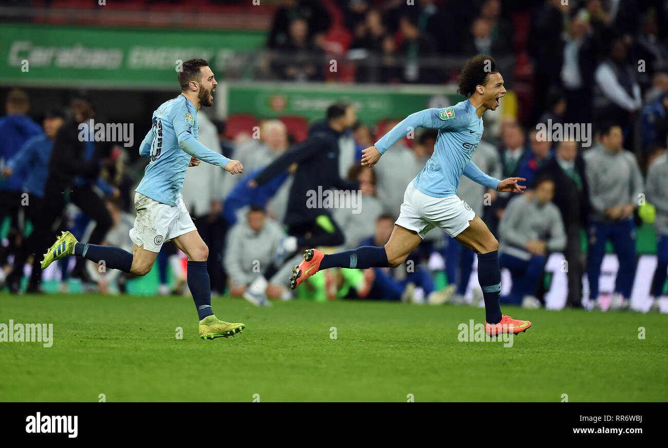 Manchester city kyle walker hi-res stock photography and images - Alamy