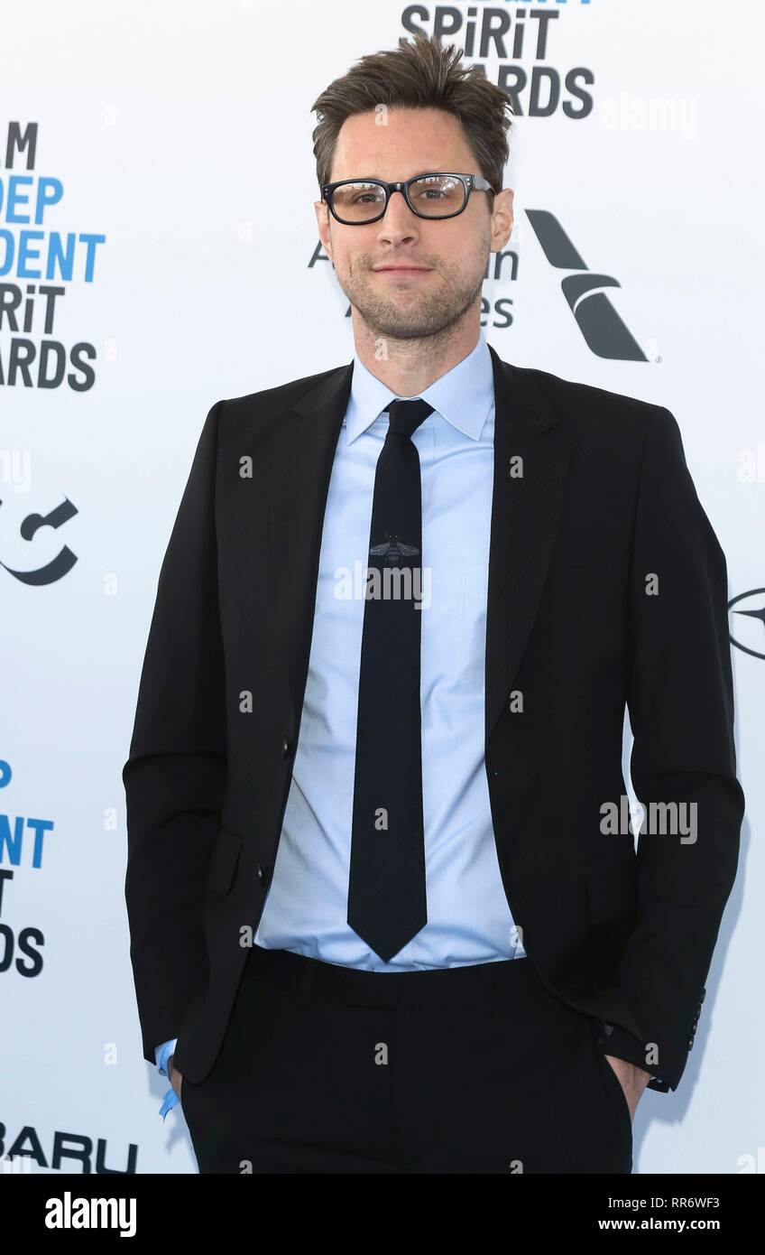 Christopher Storer arrives at the Film Independent Spirit Awards in a ...