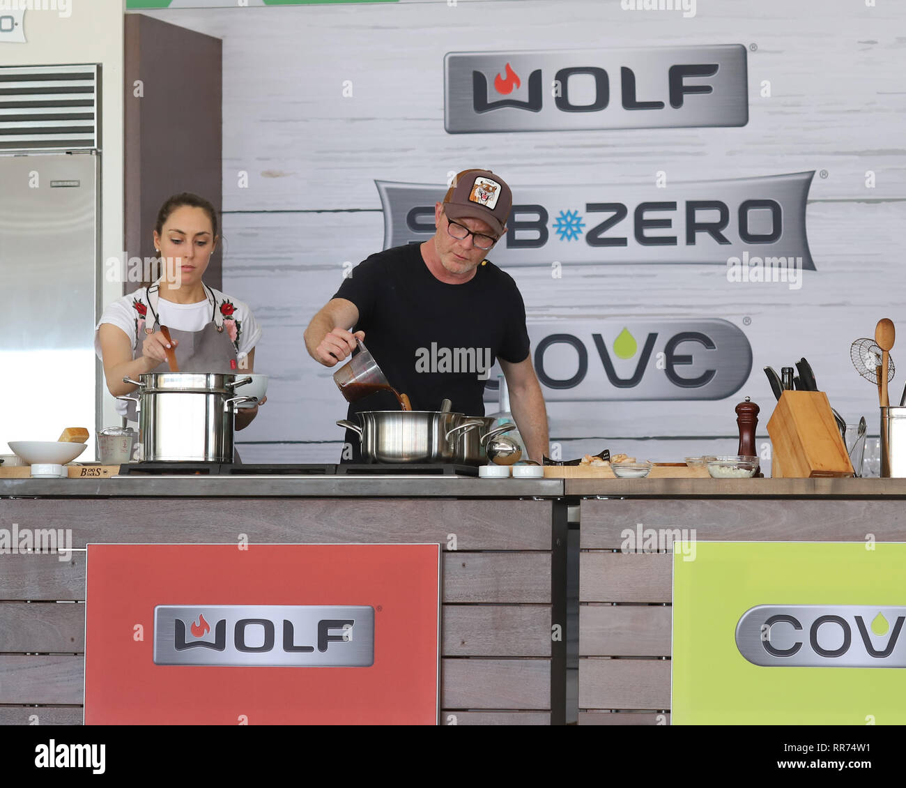 MIAMI BEACH, FL - FEBRUARY 24: Bobby Flay at the South Beach Cook Off ...