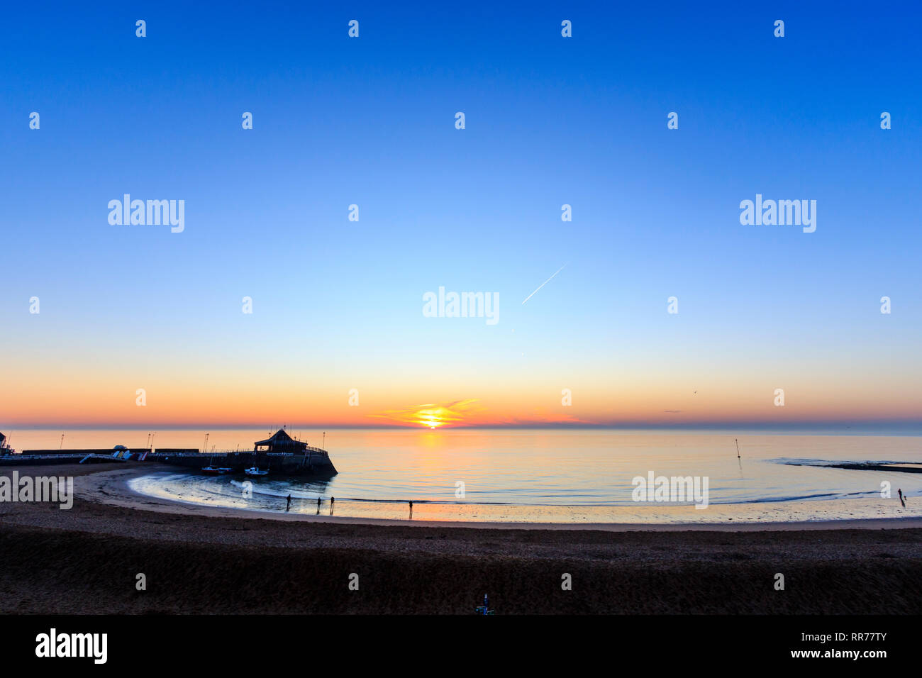 Sunrise, sunup, over the sea, English Channel, at Viking Bay and the ...