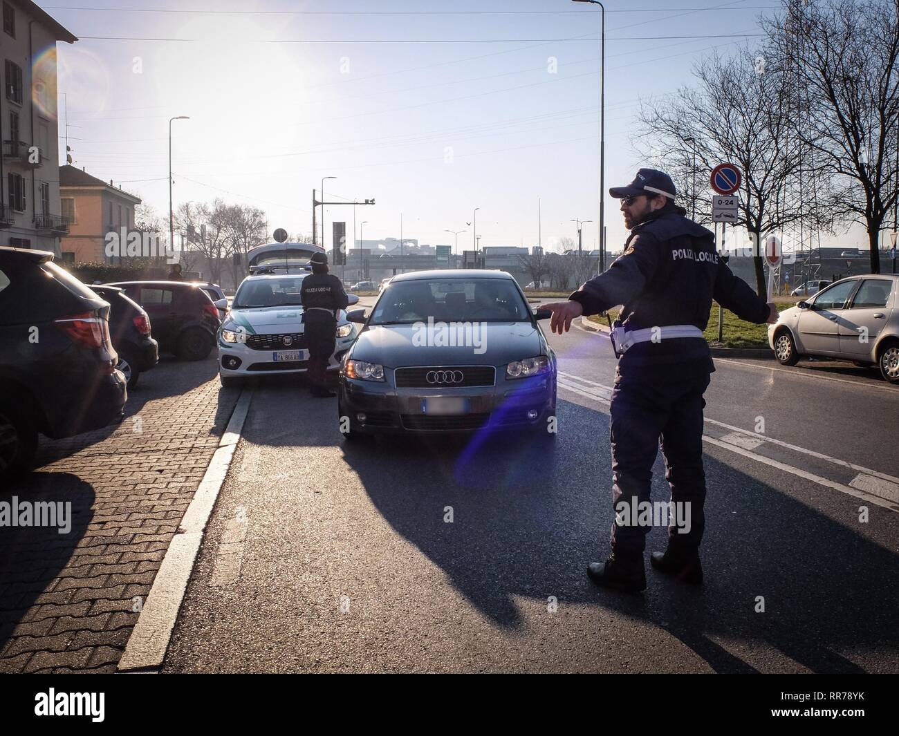 Milano rogoredo hi-res stock photography and images - Alamy
