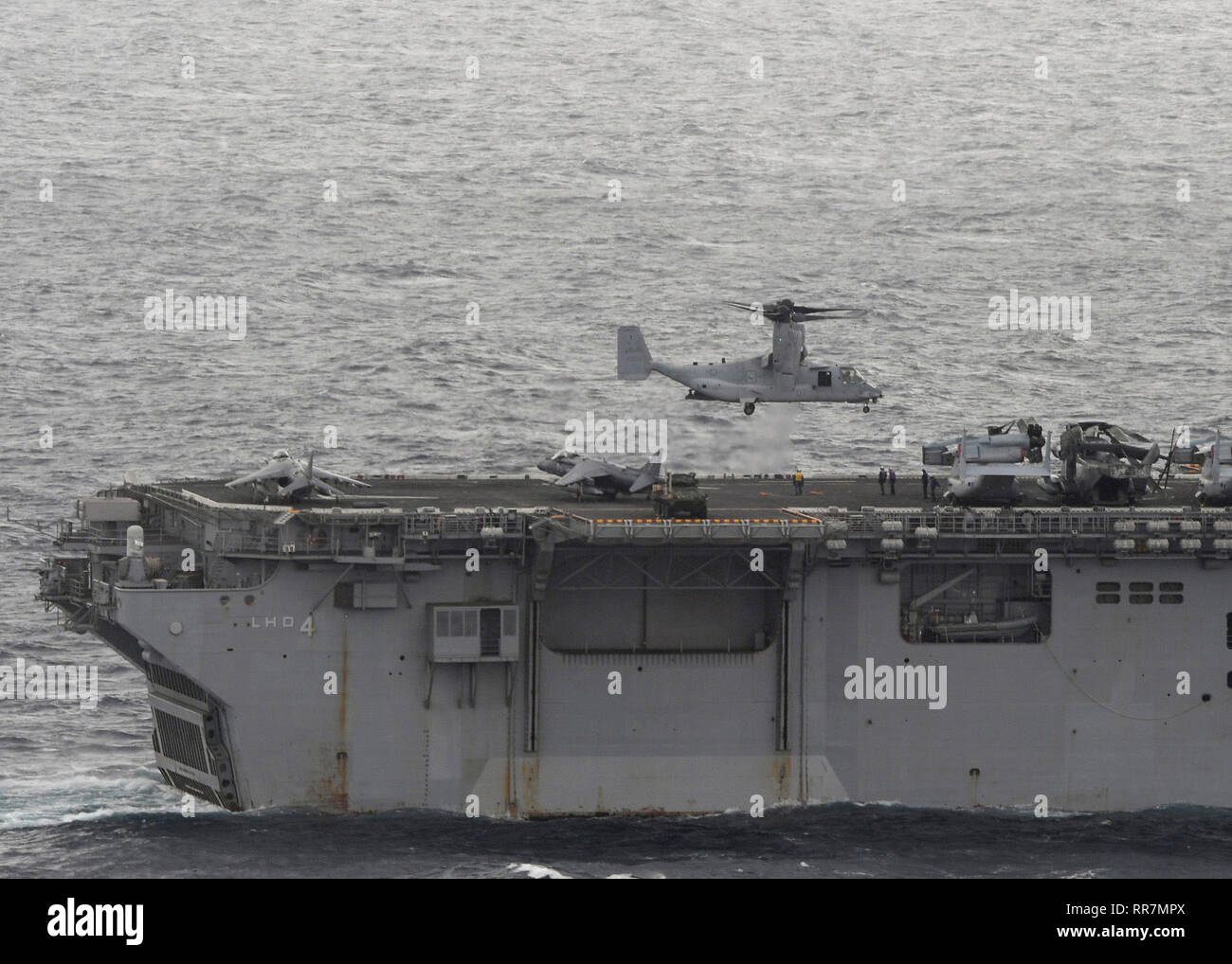 190220-N-FG333-1125 PACIFIC OCEAN (Feb. 20, 2019) An MV-22B Osprey ...