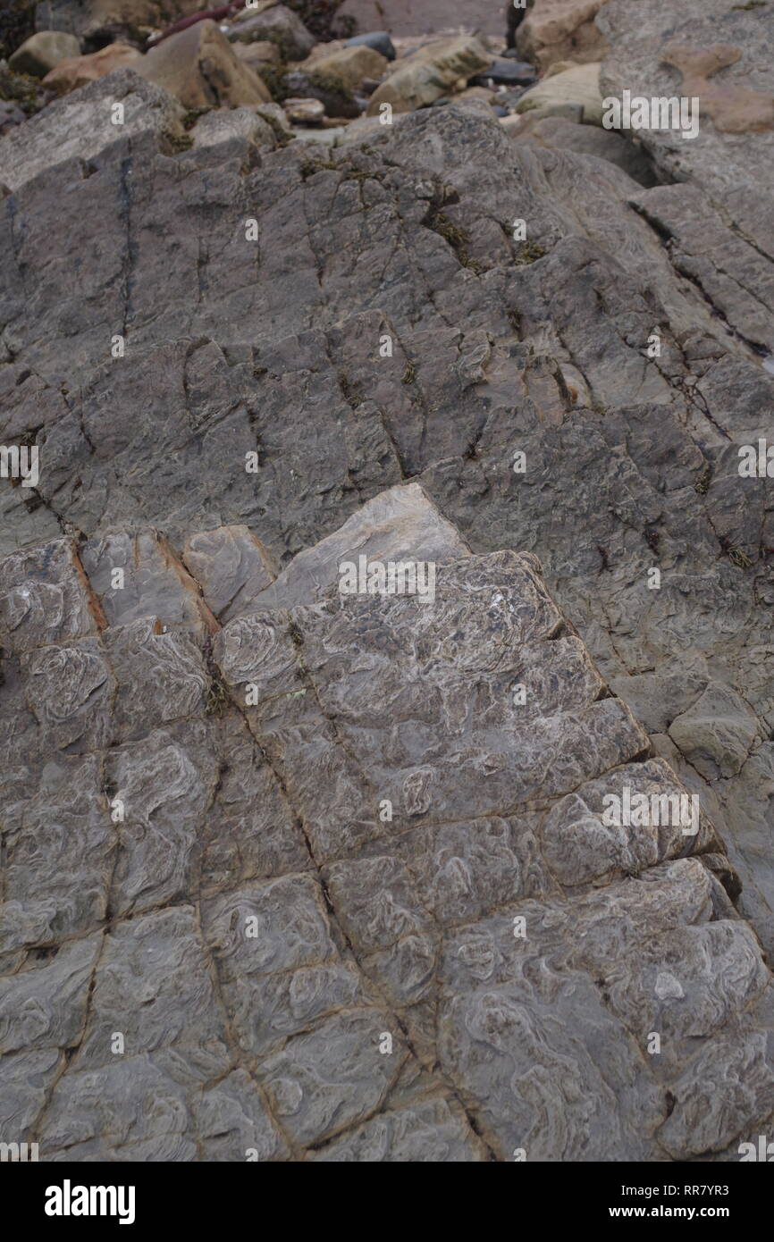 Diamond Pattern of Conjugate Joints in Beds of Dipping Carboniferous ...