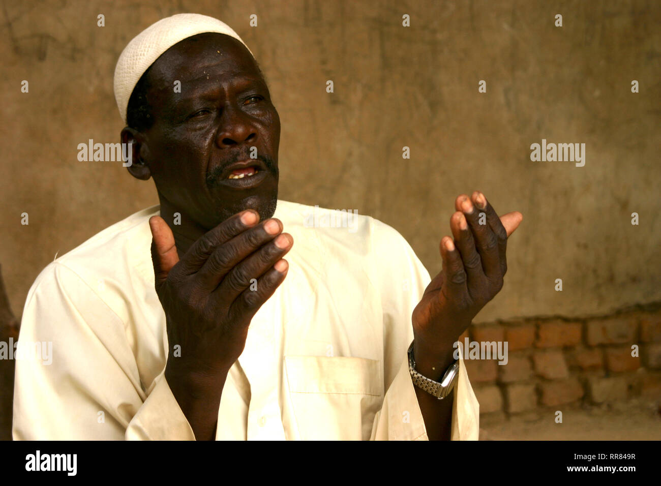 A village elder at worship in a mosque in Chad Stock Photo - Alamy