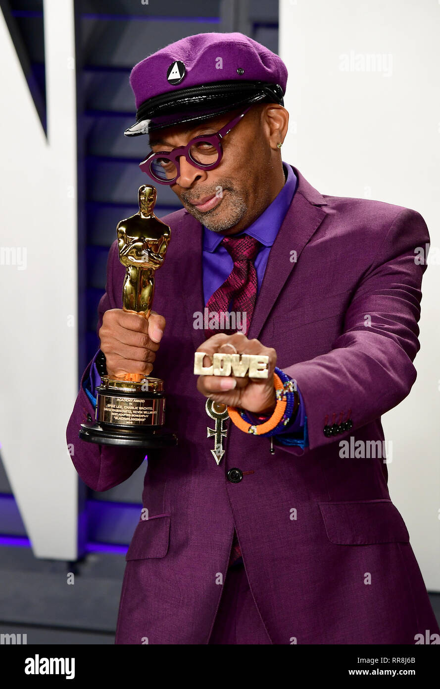 Spike Lee with the Best Adapted Screenplay Oscar attending the Vanity ...